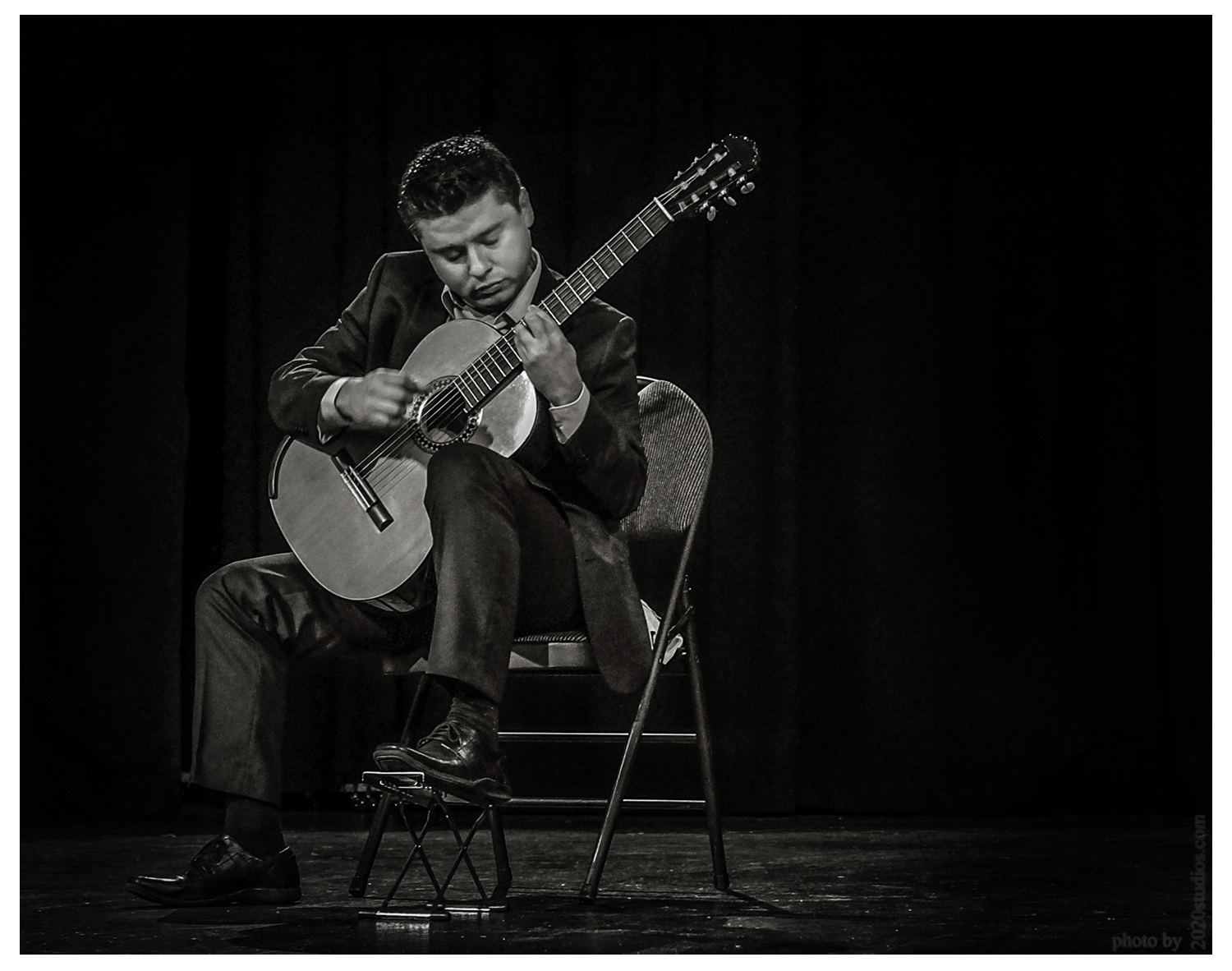 photo by Terry Asma | This is Classical Guitar