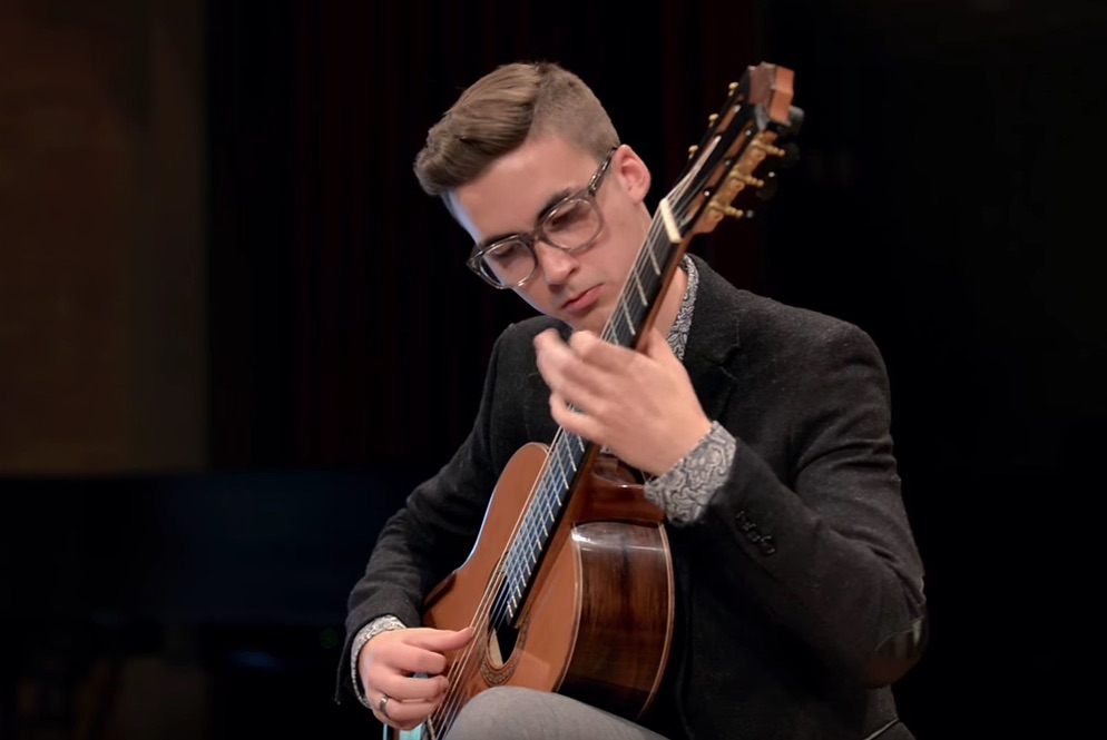 Tim Beattie plays Zapateado by Rodrigo | This is Classical Guitar