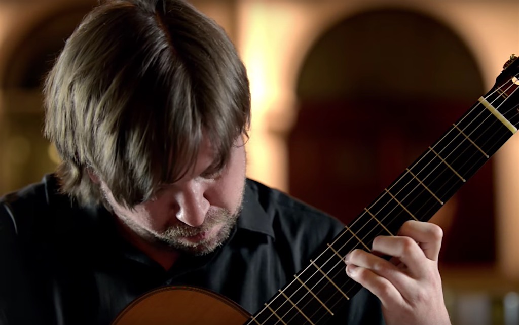 Rob MacDonald Plays Forged by Tomi Räisänen | This is Classical Guitar
