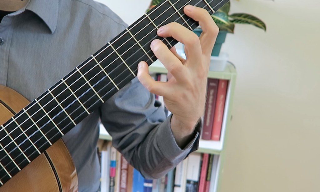 Lesson: Odair's Favorite Drill for Guitar | This is Classical Guitar
