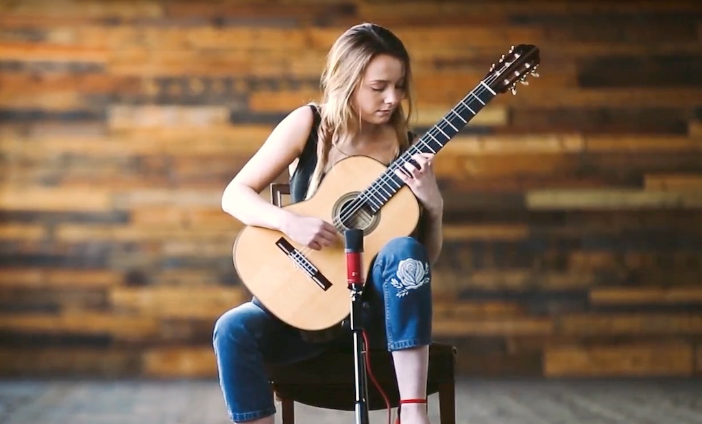 Alexandra Whittingham - Saudade No.3 by Dyens | This is Classical Guitar