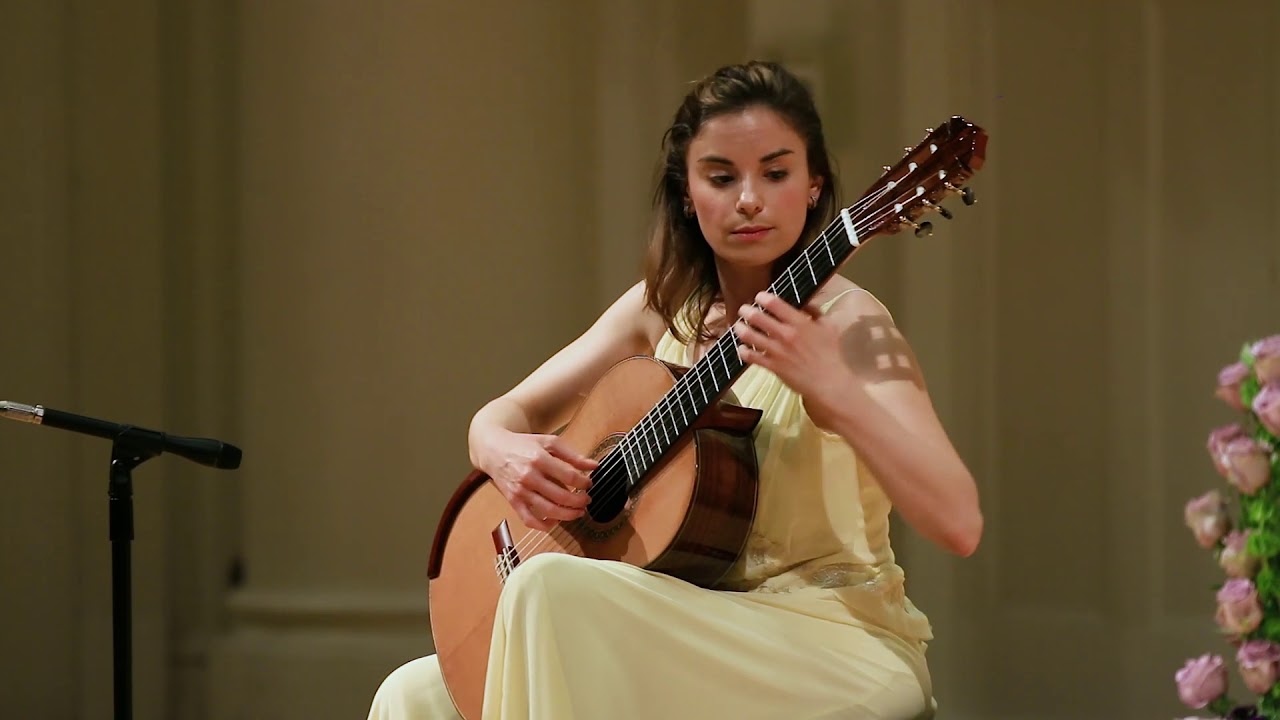 Ana Vidovic plays Sonata Eroica by Giuliani | This is Classical Guitar