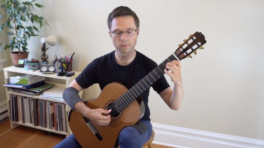 Steve Cowan plays Prélude by Khachaturian | This is Classical Guitar