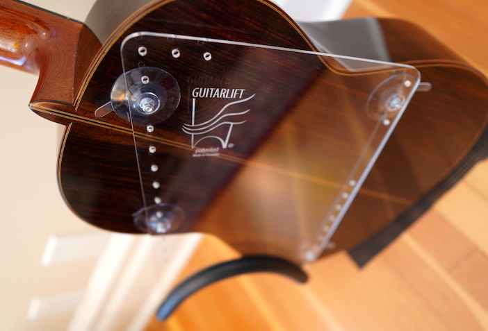 Review: Guitarlift – Back Mounted Guitar Support and Rest | This is ...