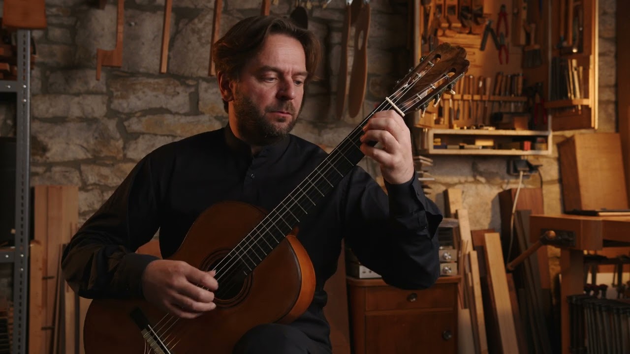 Marcin Dylla Plays Sonata in D Minor by Weiss | This is Classical Guitar
