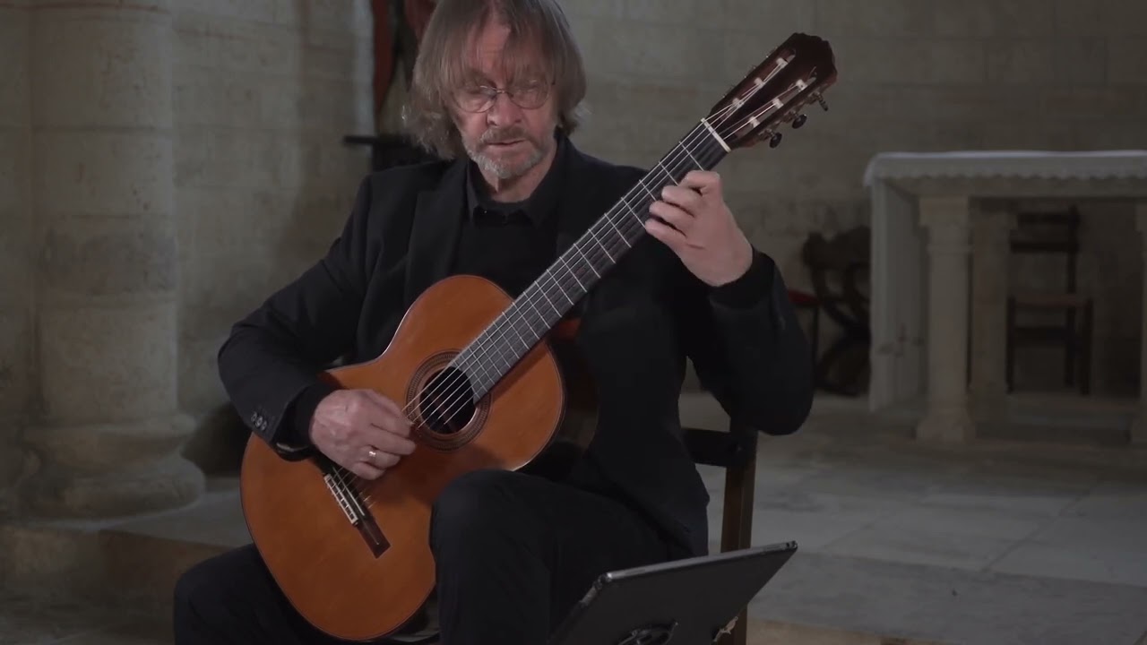 David Russell Plays Air Varié No.1, Op.21 by Regondi | This is ...