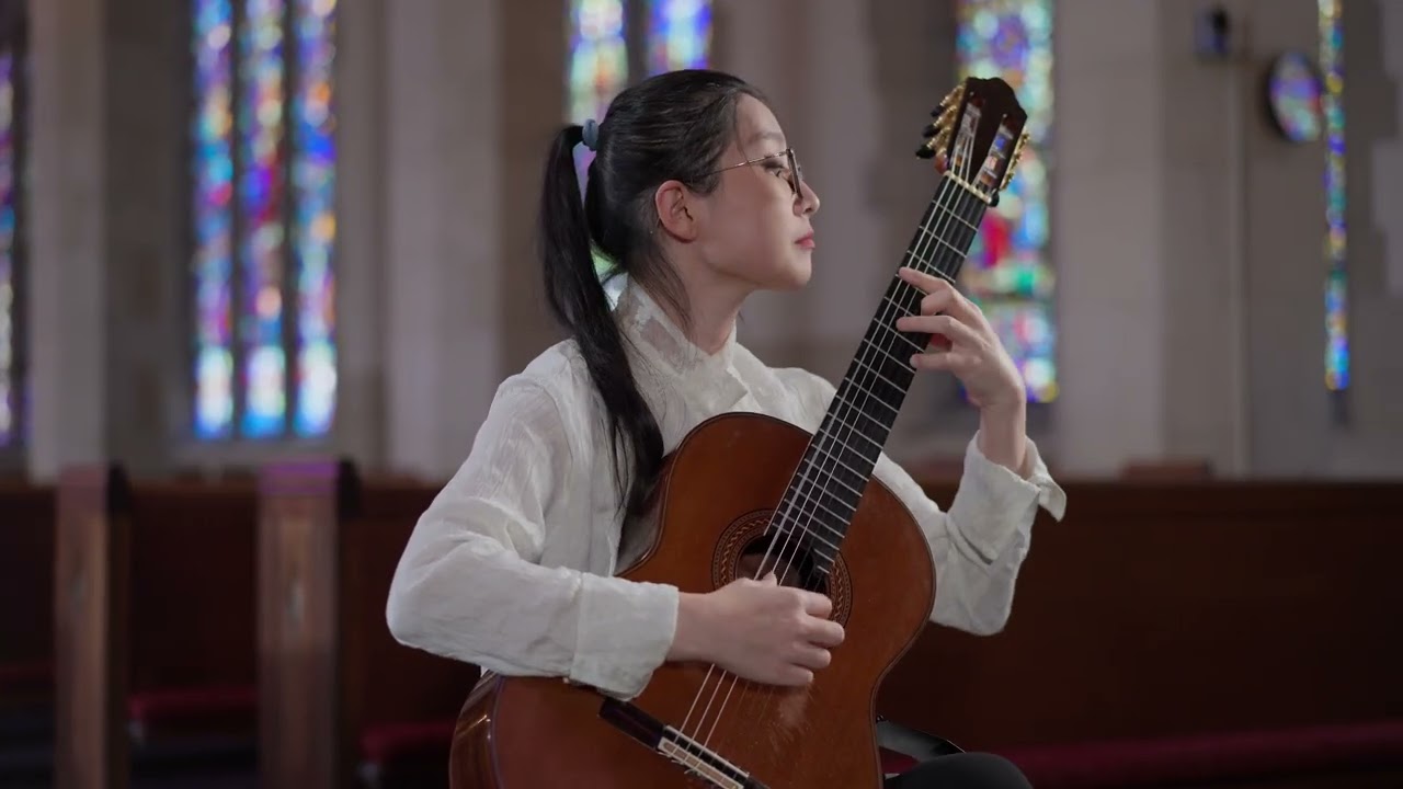Hao Yang Plays Canzonetta, Op.12 by Mendelssohn | This is Classical Guitar
