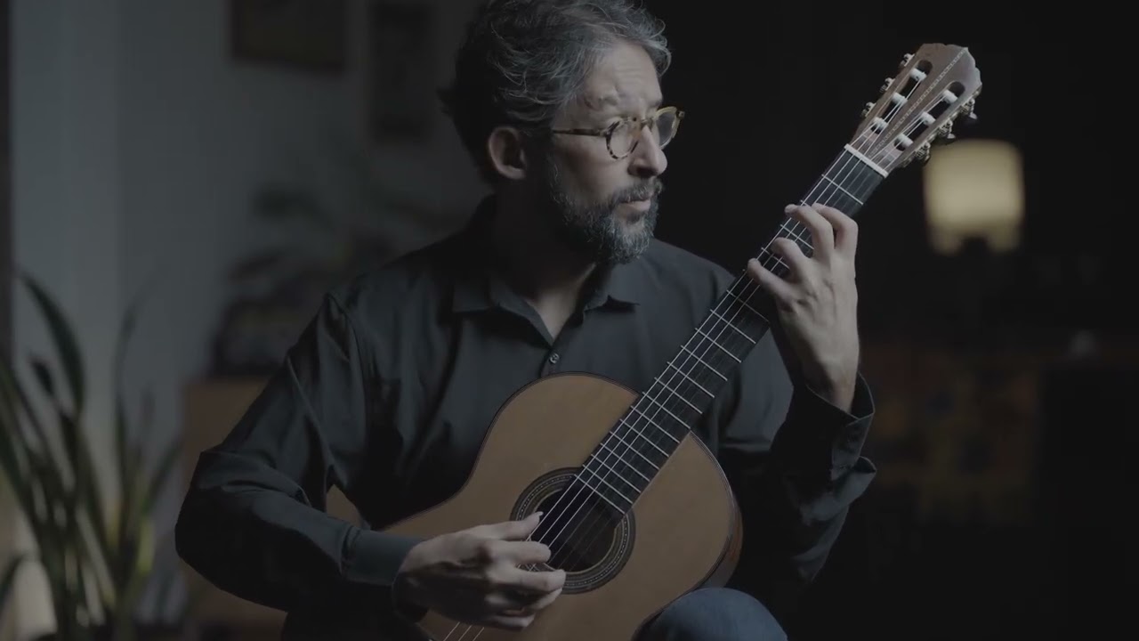 Pablo Garibay Plays Letter From Home by Metheny | This is Classical Guitar